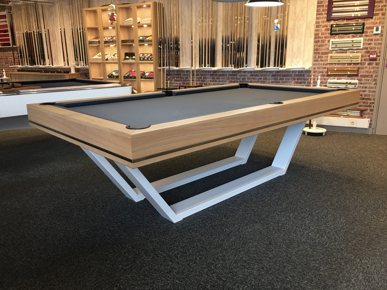 Ouverture du magasin de billard : découvrez de nombreuses nouveautés